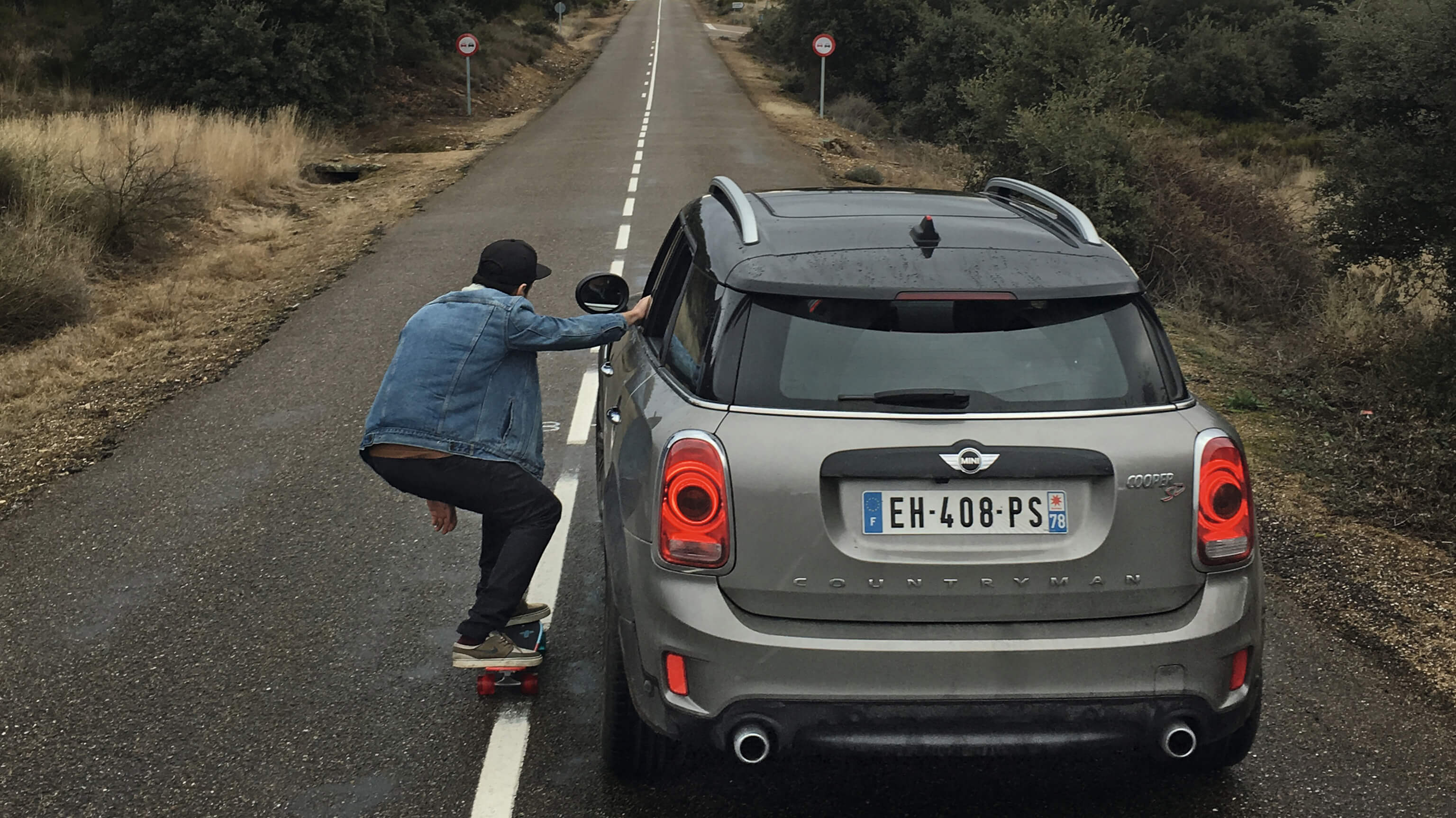 MINI Service Solutions – for all the carefree driving that lies ahead.