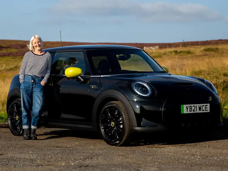 MINI Electromobility - Charging